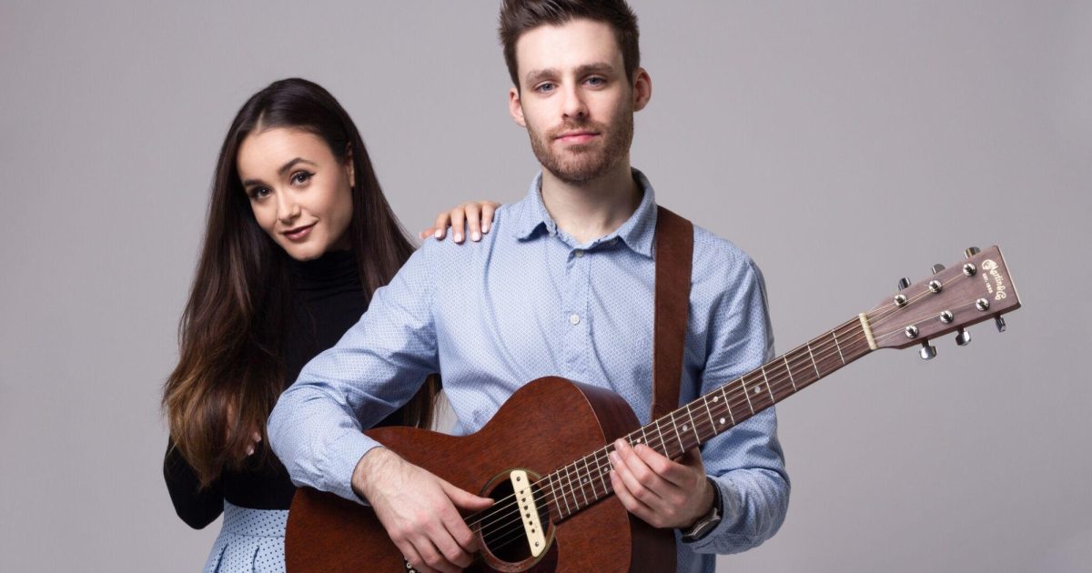 High Tones Duo | Function Central | Acoustic Duo Hampshire | Function Central