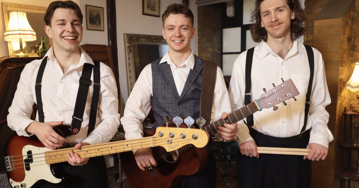 The Whistling Pines | Function Central | Rock & Pop Party Band London | Function Central