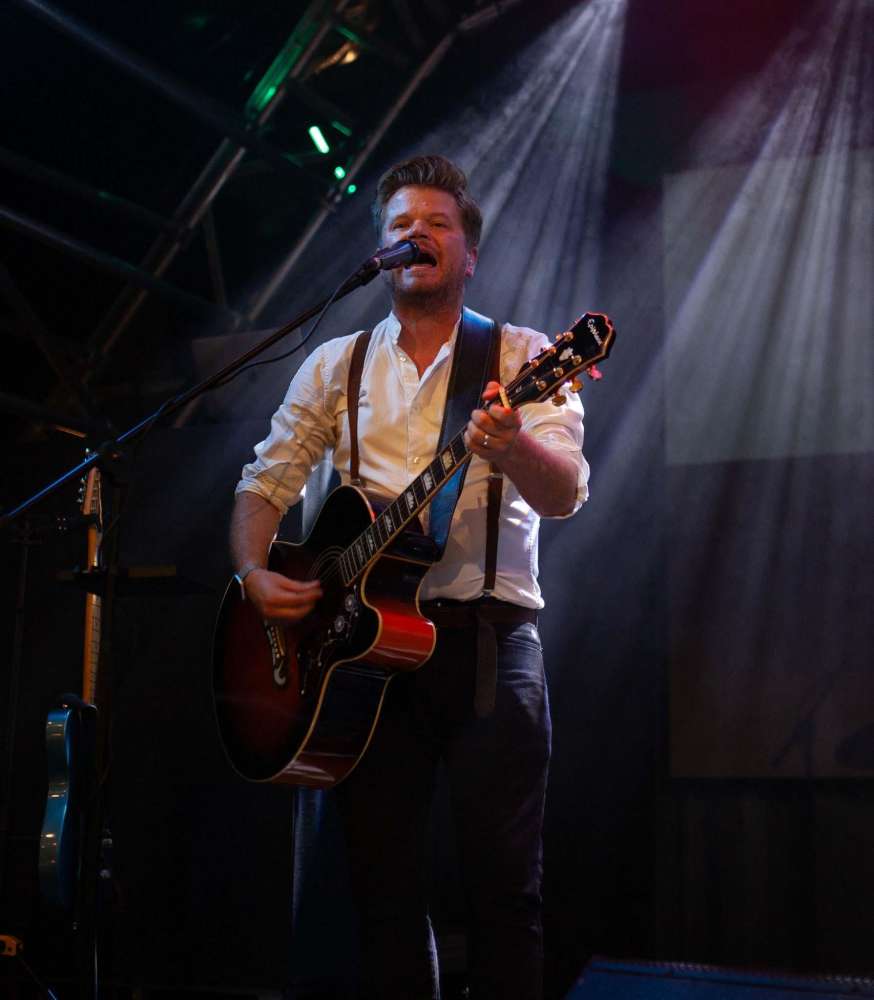 Castle Lights | Function Central | Pop, Rock & Folk Band Lincolnshire ...