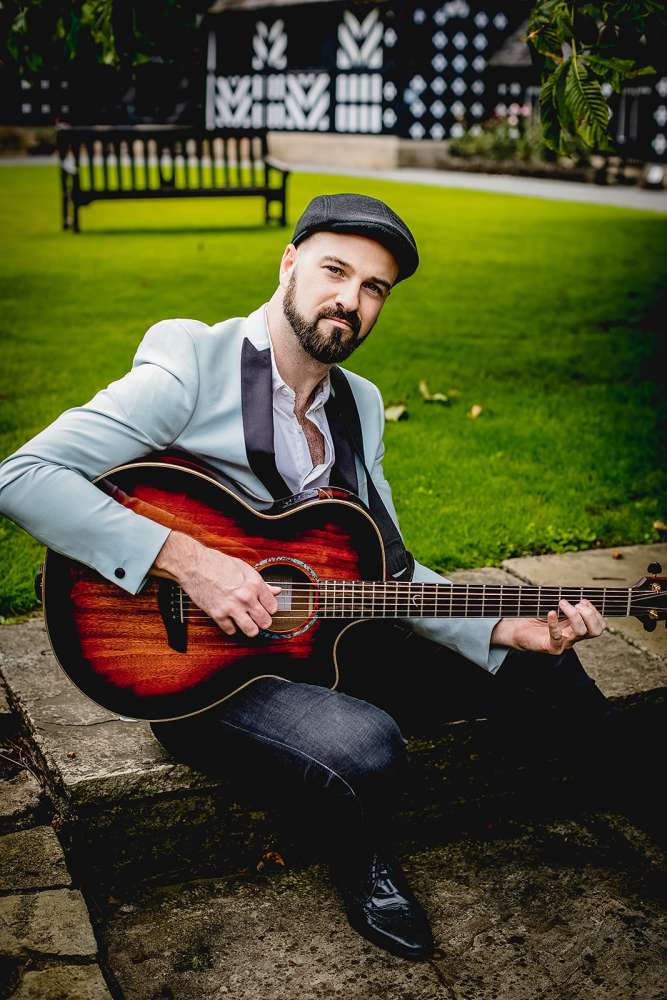 Phil Michaels | Function Central | Guitarist Manchester | Function Central