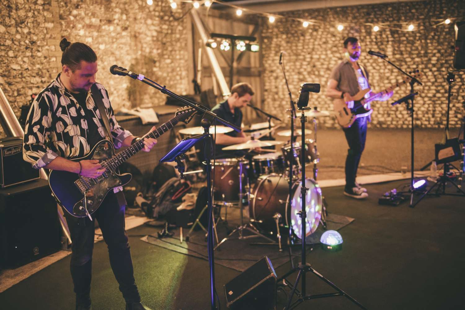 Rockit | Function Central | Rock & Pop Party Band Surrey | Function Central