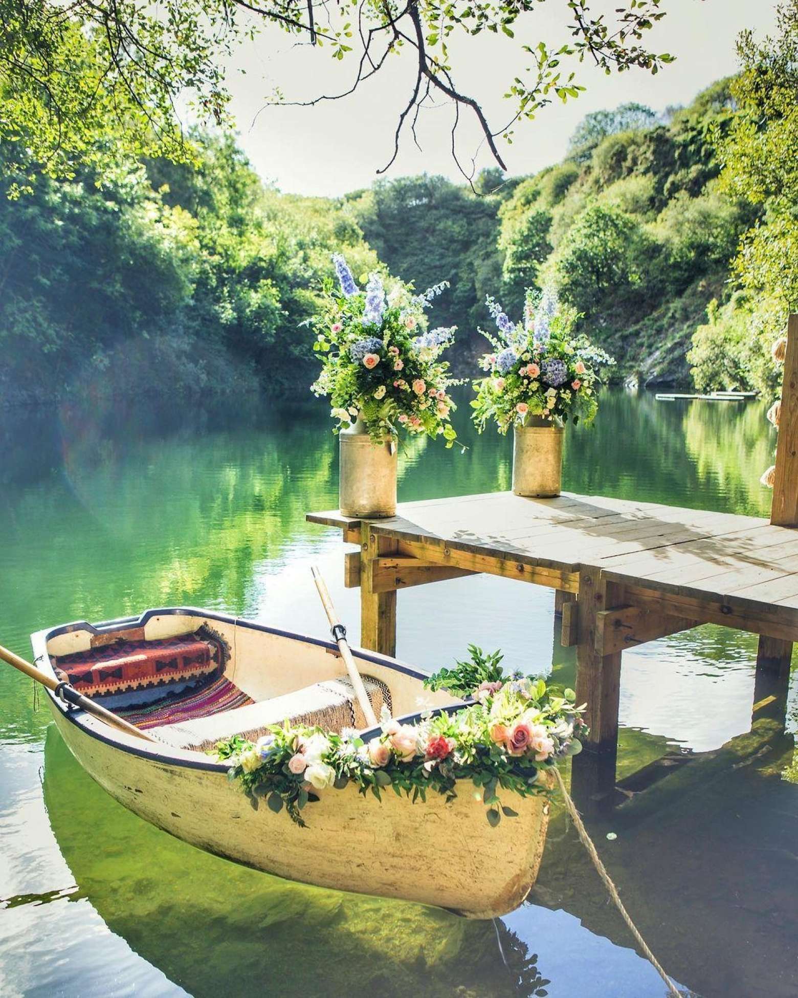 10 Dreamy Lakeside Wedding Venues For Every Kind of Couple | Function Central | Function Central