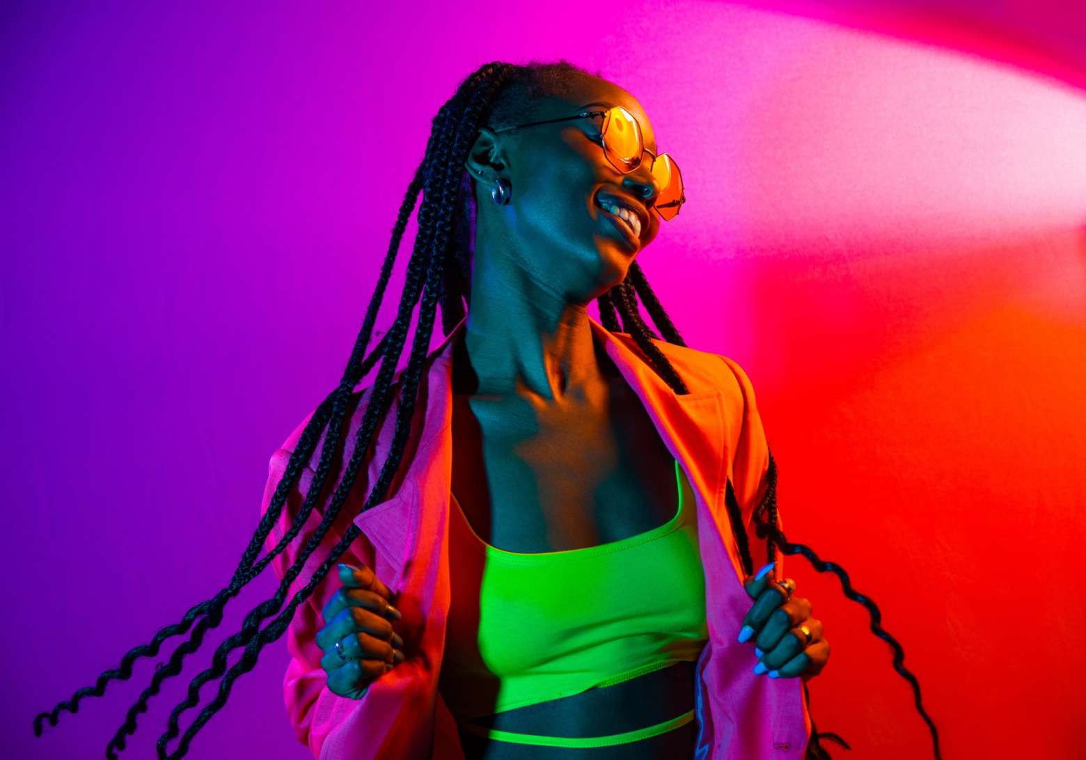 The Essential Guide to Throwing an Epic 2000s Theme Party | Function ...