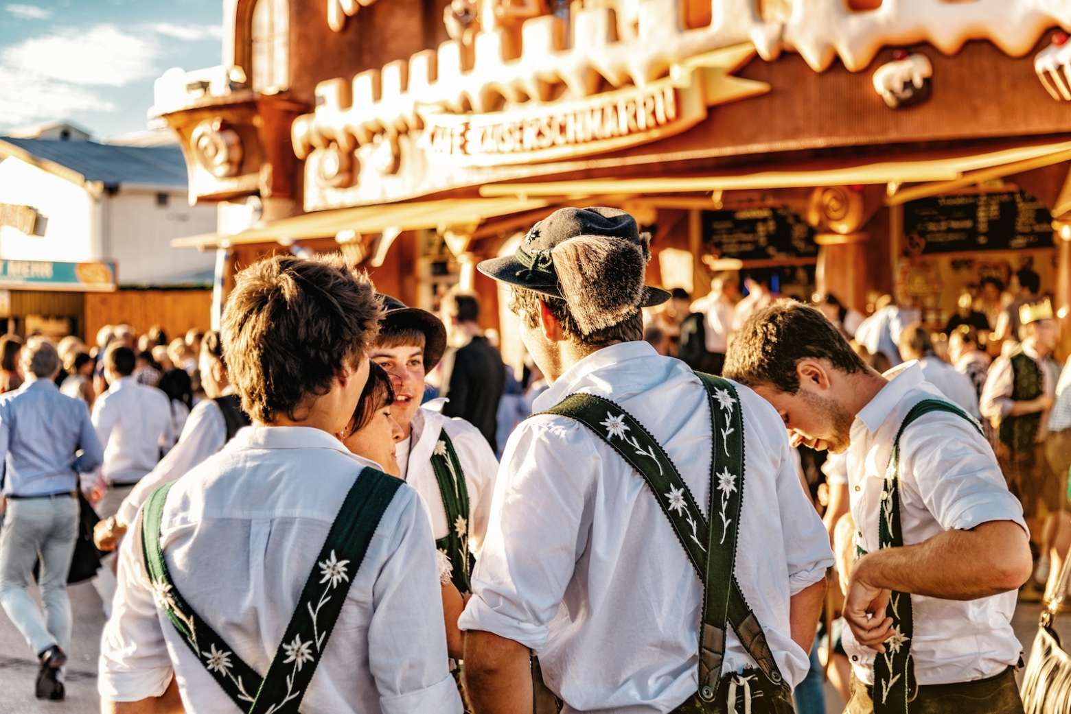 5 Brass Oompah Bands For Your Oktoberfest Party | Function Central ...
